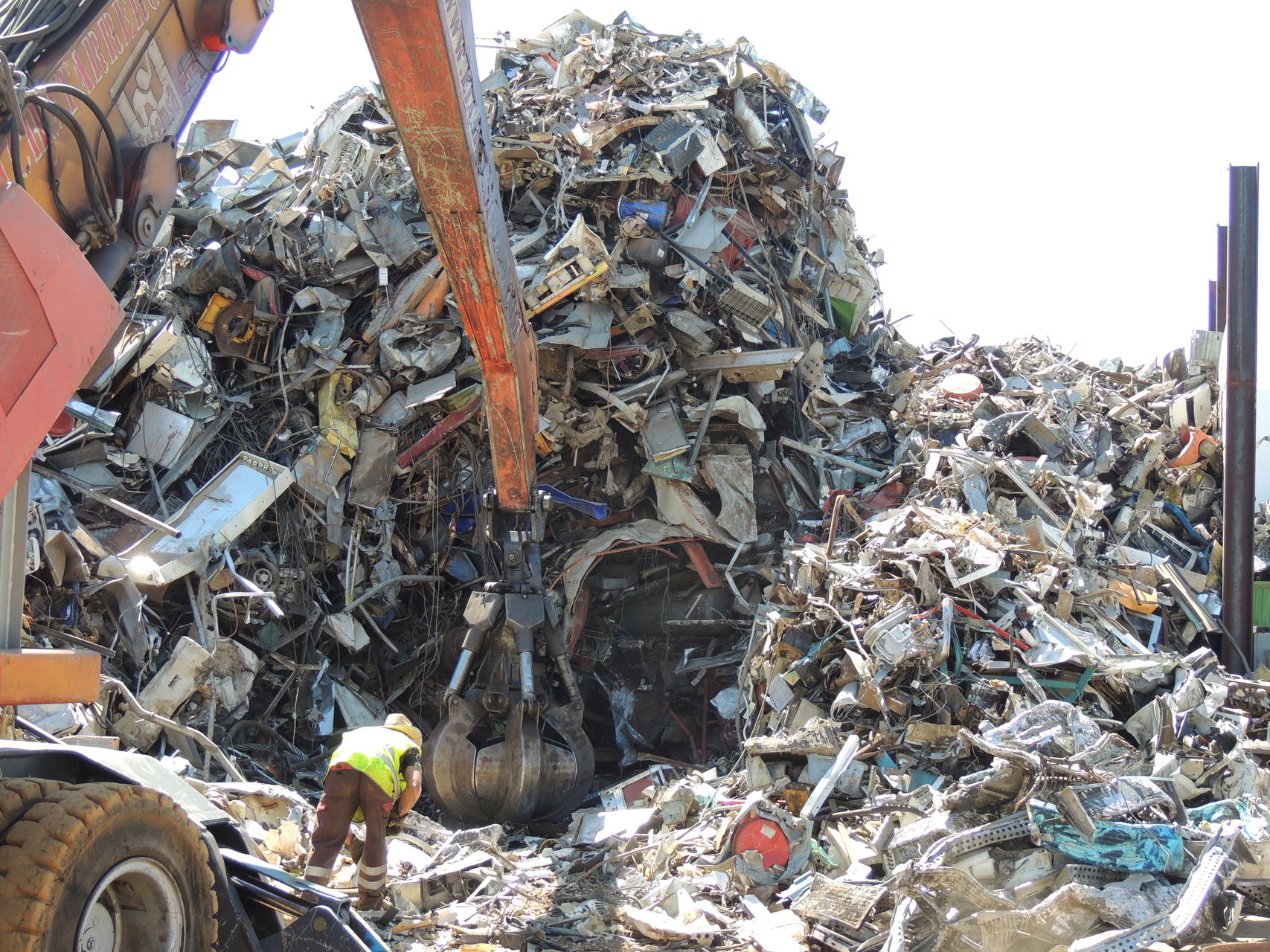 En El Chatarrero gestionamos chatarra de hierro | El Chatarrero